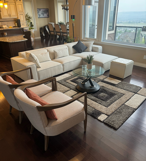 How to Arrange Chairs in a Living Room